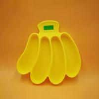 China Modern Banana Shaped Silicone Baby Tray Suction Self Feeding BPA Free Customized for sale