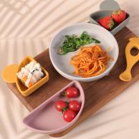 China Bpa Free Kids Tableware Food Grade 2022 Silicone Baby Feeding Plate Set Suction for sale
