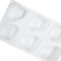 China Mango Shape 3D Cake Molds Sustainable Silicone Cake Tools LFGB Certified for sale