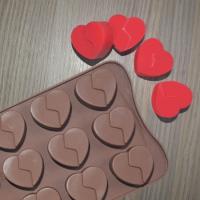 China LFGB Custom Chocolate Molds Heart Shaped Mousse Cake Silicone Mold for sale