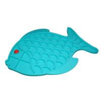 China Soft Silicone Pet Supplies Customized Fish Shape Dogs Licking Plates OEM / ODM for sale