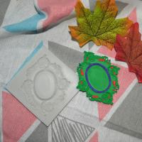 China Customized Silicone Baking Utensils Wreath Shape Food Grade 3D Fondant Molds for sale