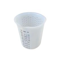 China Heat Resistant Silicone Kitchen Tool Measuring Cups 500ml 16oz Custom Scale for sale