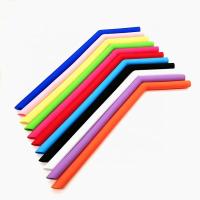 China Custom Foldable Reusable Silicone Drinking Straws Eco Friendly With Cleaning Brush for sale