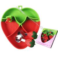 China MHC Fruit Design Silicone Baby Feeding Set BPA Free Strawberry Feeding Bowl for sale