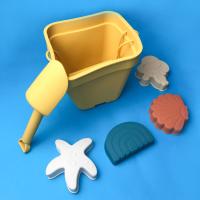 China Durable Silicone Beach Toys Food Grade Silicone Beach Bucket Set For Kids Educational for sale