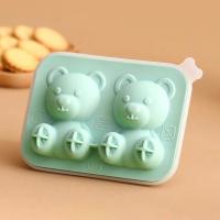 China MHC Bpa Free Ice Cube Tray With Lid And Bin Large Easy Release 3D Bear Shape Silicone Ice Cube Tray for sale
