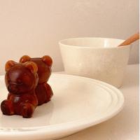 China MHC Bpa Free Ice Cube Tray With Lid And Bin Large Easy Release 3D Bear Shape Silicone Ice Cube Tray for sale