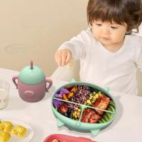 China BPA Free Silicone Baby Feeding Set Standard Bowl Lid and Spoon for Nursing for sale