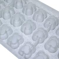 China Sustainable Small Silicone Chocolate Moulds For Heat Resistance And Easy Cleaning for sale