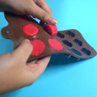 China Flexible Silicone Chocolate Mold Tray For Homemade Chocolates for sale