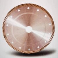 China Hot Pressed Sintered Turbo Diamond Saw Blade  105mm To 350mm for sale