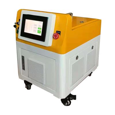China Small Portable Laser Cleaning Machine on Steel Surface Remove Oil 100Watt 200Watt for sale