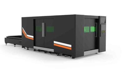 China Metal Pipe Laser Cutting Machine With Exchange Table Safety Fully Enclosed for sale