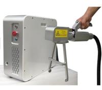 China Industrial Laser Rust Removal Machine / Eco Friendly Portable Laser Rust Remover for sale
