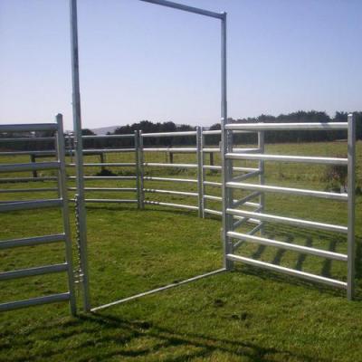 China Length 2.1m Height 1.8m Galvanized Livestock Panels For Horse Fence 6 Rails for sale