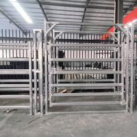 China 40*80mm*1.6mm Cattle Crushes Panel Cattle Headlock Panels Versatile for sale