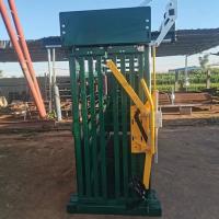 China Heavy Duty Automatic Manual Cattle Crush With Weighing Scale for sale