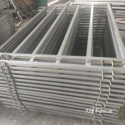 China Durable Livestock Panel Fence Heavy Duty Welded Steel Panels for Secure Animal Enclosures and Farm Protection Solutions for sale