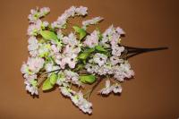 China Realistic Artificial Flowers for Home Decor 12 Stems Silk Floral Arrangement for sale