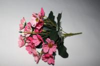 China Realistic Artificial Flowers UV Resistant Faux Silk Floral Arrangements for Home Wedding Decoration for sale