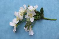 China Artificial Flowers UV Resistant Faux Silk Floral Arrangements for Home Decor 12 Stems for sale