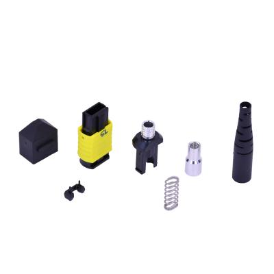 China MPO/MTP Single Mode Fiber Optic  Connector Male/Female MTP 12/16Core With MT Ferrule for sale