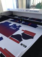China VISION LASER CUTTING MACHINE FOR SUBLIMATION PRINTING SPORTWEAR OUTDOOR SUPPLIES for sale