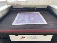 China 100W 130W 150W CO2 Laser Cutting Machine For Muslim Scarf for sale