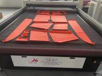 China Hermetic Laser Engraving Bed Filter Cloth Automatic Laser Machine for sale