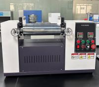 China Long Service Life Rubber Mixing Machine with Mirror Polished Chrome Rollers and Collision Emergency Stop for sale