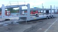 China Van Type Two Axle Car Hauling Semi Trailers Equipped With BPW Axles for sale