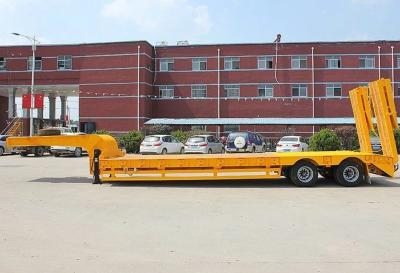 China 2 Axle Low Bed Trailer Semi Lowbed Trailer 40-50 Tons High Maneuverability for sale