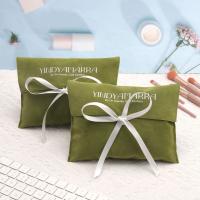 China Thick Luxury Velvet Envelope Pouch 20x15 cm Custom Logo Printed Dust Bag for sale