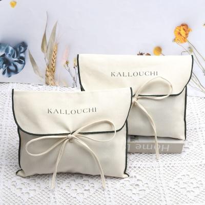China Recyclable Cotton Twill Envelope Packing Bag 20x15 cm for Luxury Custom Logo Clothes Dust Bag for sale