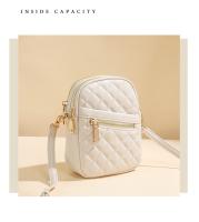 China Women Mini Phone Bag Diamond Shaped Single Shoulder Crossbody Bag 20cm x 15cm for sale