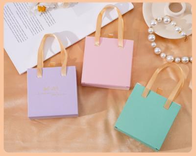 China Small Jewelry Box 10x10x3.5cm Reusable Portable Organizer for Earrings Rings Necklaces for sale
