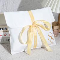 China Custom White Velvet Envelope Bag with Logo for Gift Packaging 8x10 Inch for sale