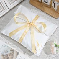 China Custom White Velvet Envelope Bag with Logo for Gift Packaging 8x10 Inch for sale