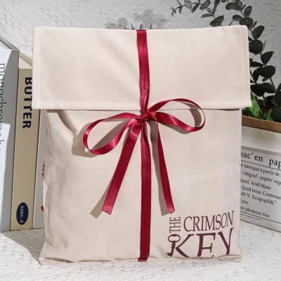 China Custom Velvet Envelope Storage Bag 35x30 cm with Tie Closure for Cosmetic Mirror Wig Packing for sale