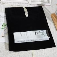 China Custom Velvet Envelope Gift Pouch 4x6 Inch Premium Soft Fabric Jewelry Dust Bag with Drawstring for sale