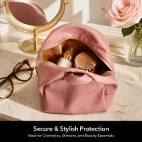 China Waterproof Luxury Pu Leather Makeup Zipper Bag With Handle Custom Pu Leather Zipper Dust Handle Pouch For Cosmetic for sale