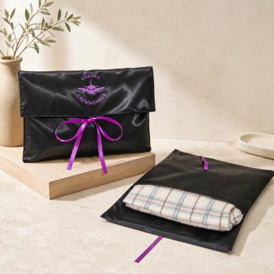 China Custom Screen Printing Satin Envelope Pouch With Bow Glossy Black Satin Envelope Packing Bag For Apparel Accessories for sale
