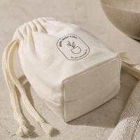China Eco-friendly Canvas Drawstring Plant Packing Bag with square Bottom Custom Natural Cotton Canvas Drawstring Candle Dust Pouch for sale