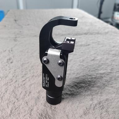 China Angular Opening Pneumatic Press Gripper Aluminum Steel Material With Jaws for sale