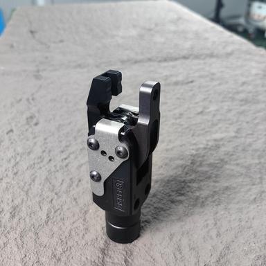 China Quick Change Transfer Press Tooling Easy Adjustment For Actuator Gripping Solutions for sale