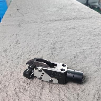 China High Clamping Force Sheet Metal Gripper For Automotive Parts Press Sheet Metal Grabber for sale