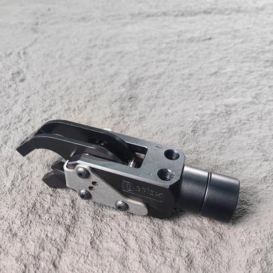 China Auto Gripper Sheet Metal Gripper High Clamping Force Aluminum Steel Material for sale