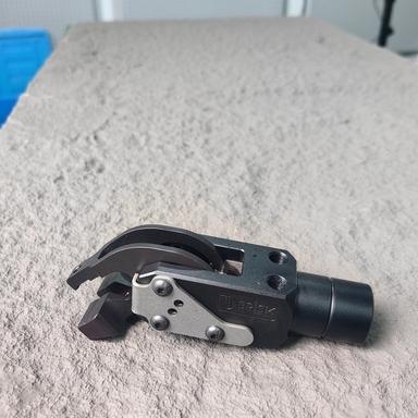 China Press Shop Gripping Pneumatic Gripper Aluminum Steel For High Speed Automation for sale