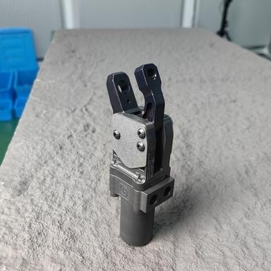 China Press Shop Gripping Robot Grippers Pneumatic Drive Mode Aluminum Steel for sale